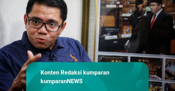 Arteria Dahlan Bawa Diagram Kaisar Sambo: Bener Nggak Ini Pak Mahfud? | kumparan.com